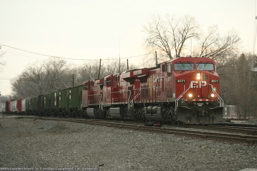 CP 8571
